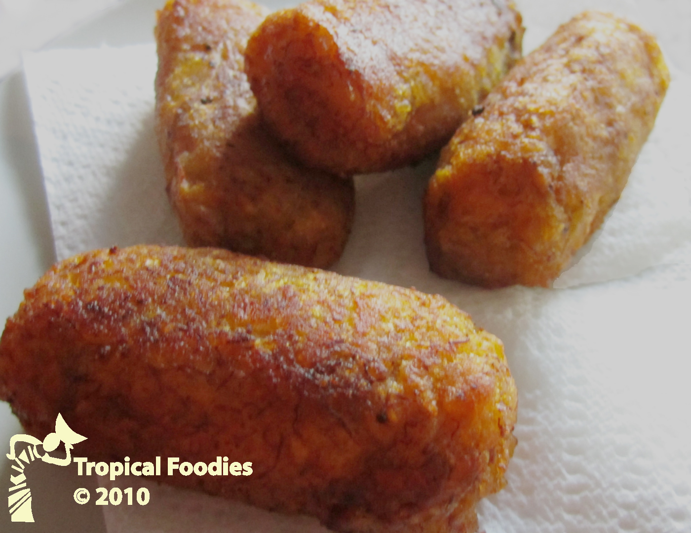 Rellenitos, plantains stuffed with black beans? | Tropical Foodies